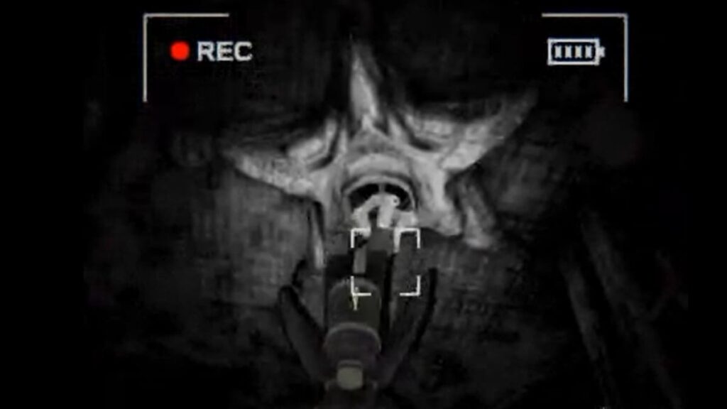 How to escape the ceiling monster in Content Warning - Game Sandwich